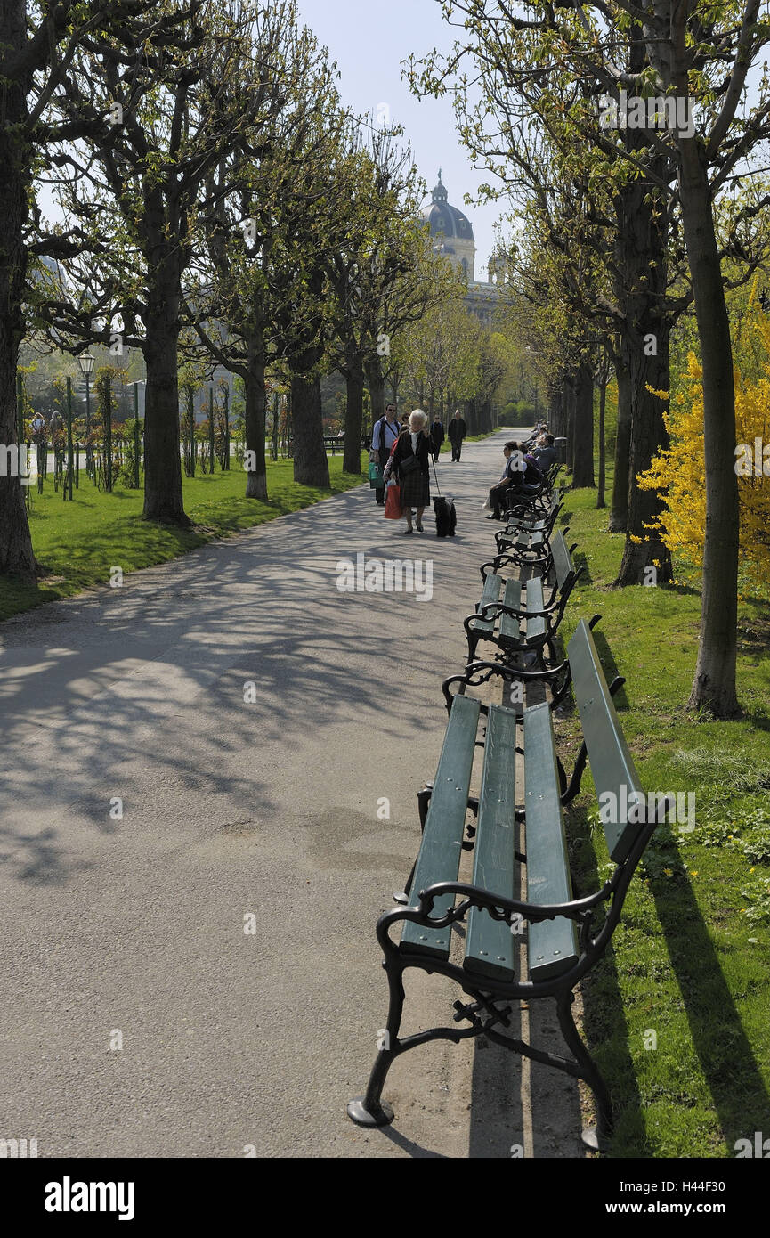 Vienna, Austria, national garden, park-benches, people, spring Stock ...
