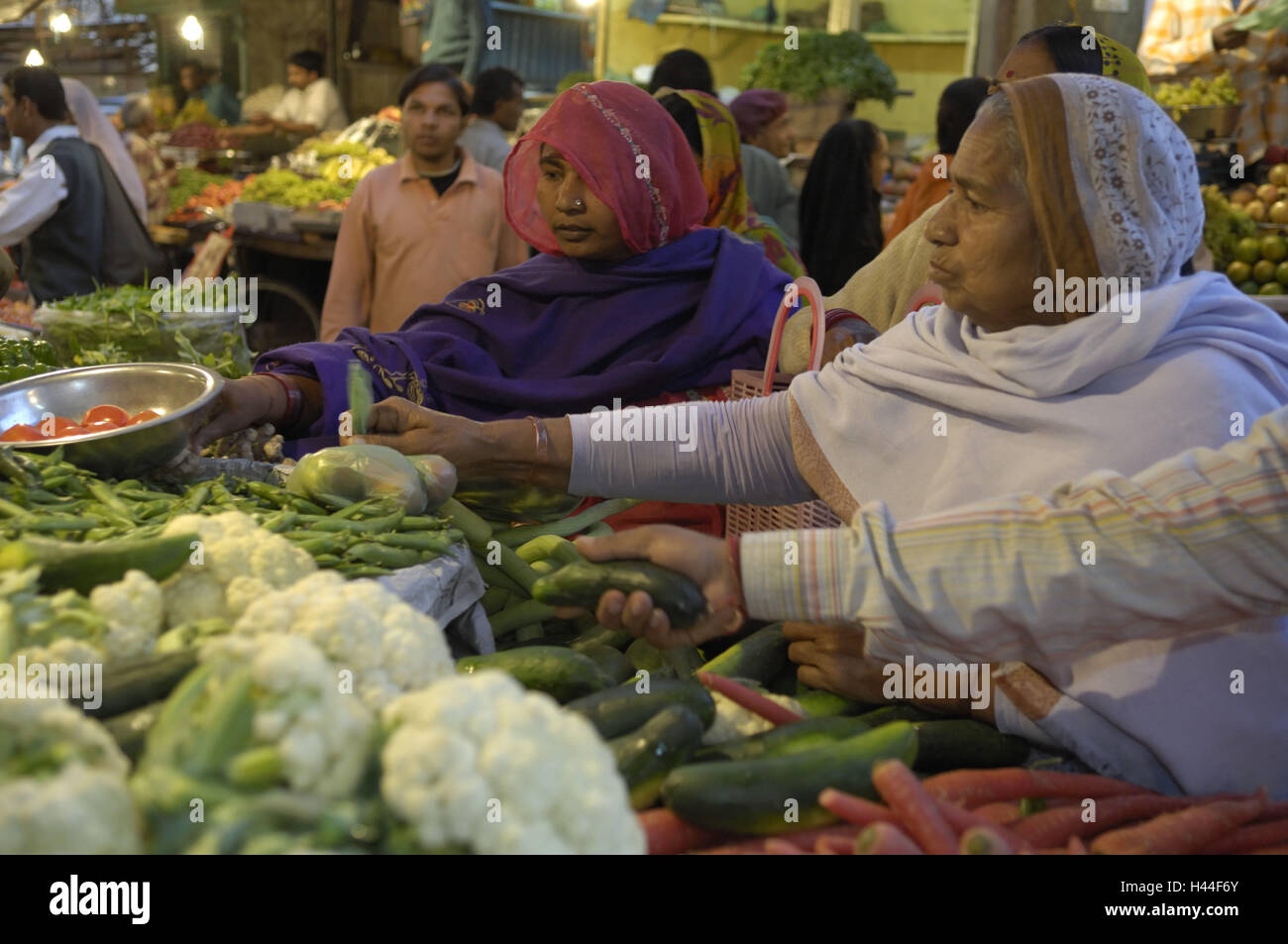 Vegetable shop india hi-res stock photography and images - Alamy