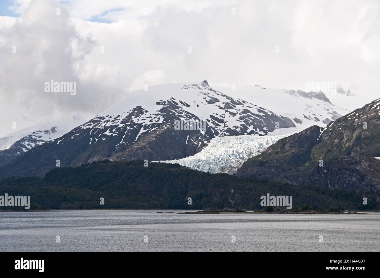 Beagle channel chile hi-res stock photography and images - Alamy