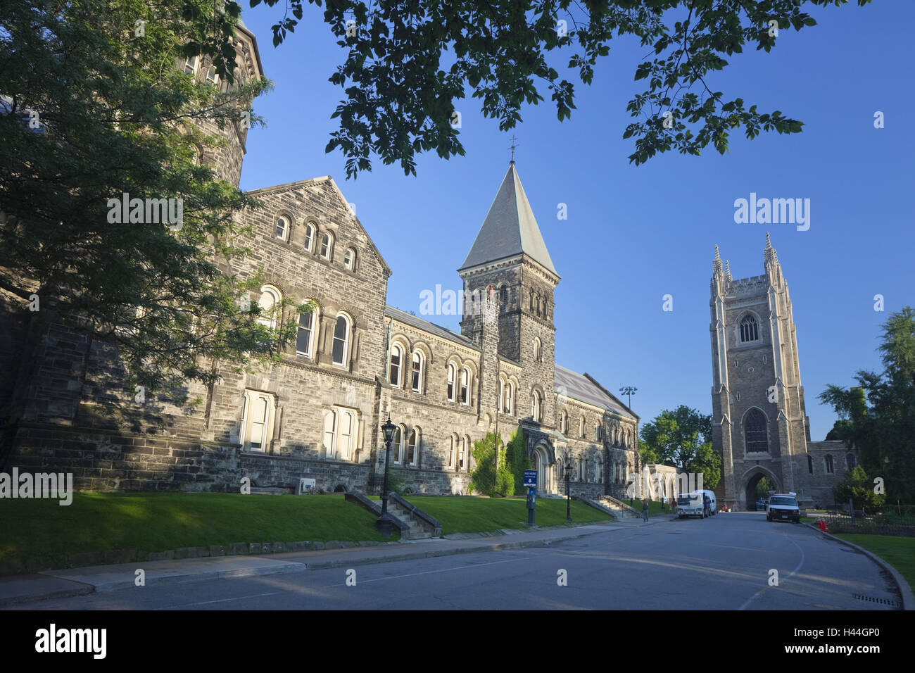 University of toronto ontario hi-res stock photography and images - Alamy