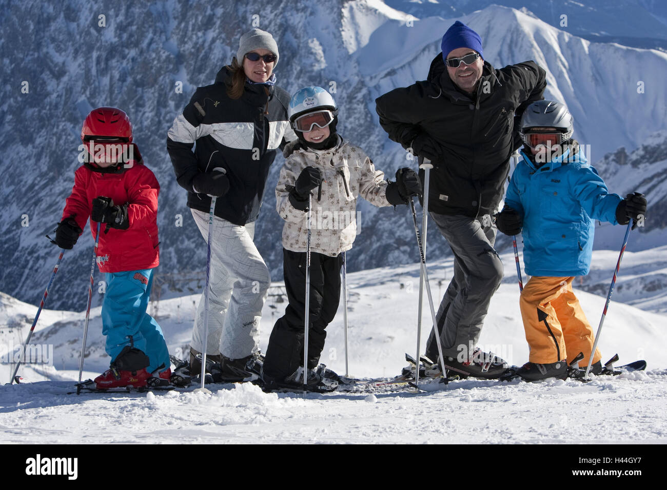 Family with the skiing, group picture Stock Photo - Alamy