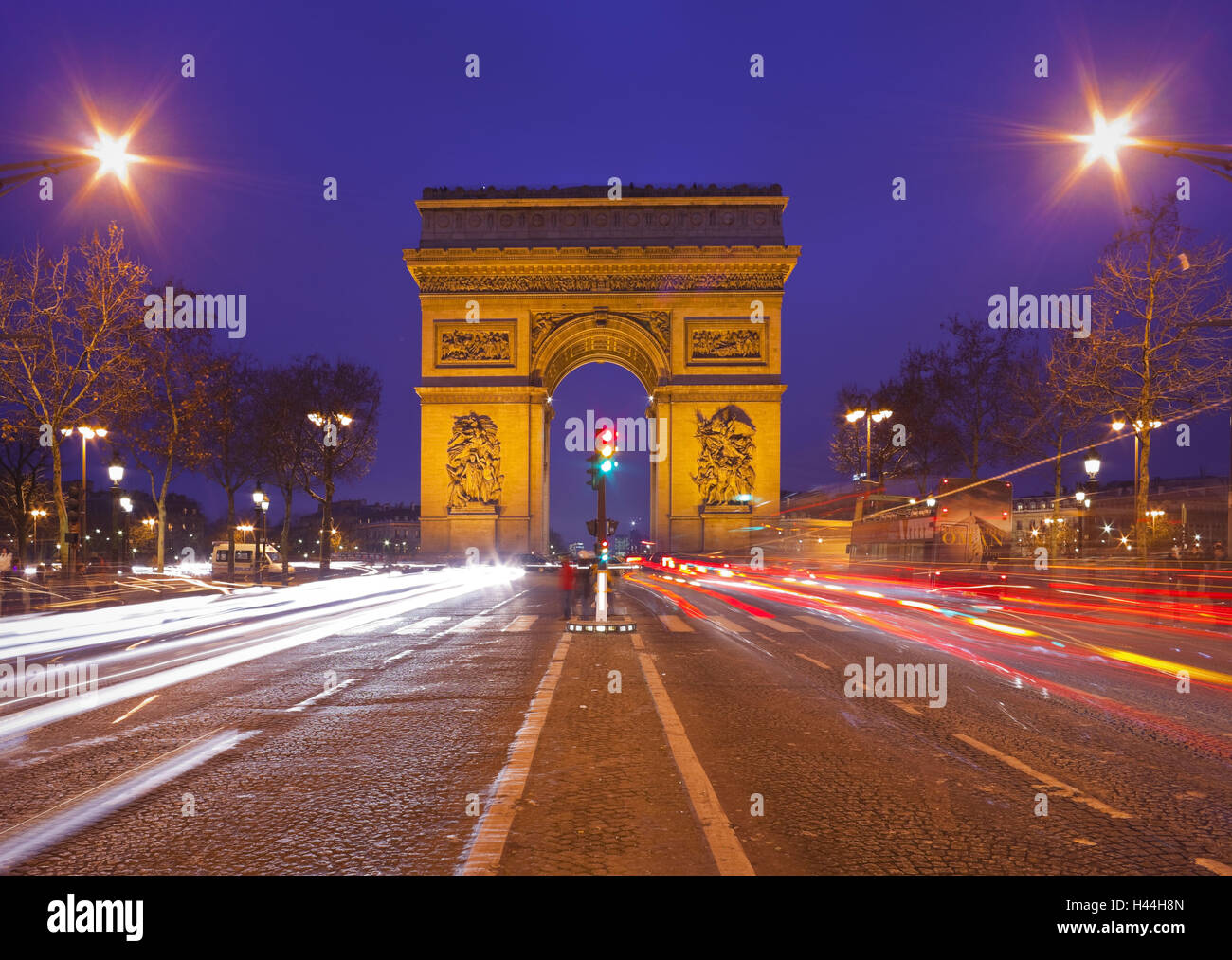 France, Paris, Arc de Triomphe, lighting, evening Stock Photo - Alamy