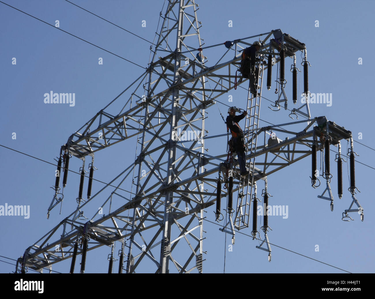 High tension circuit masts hi-res stock photography and images - Alamy