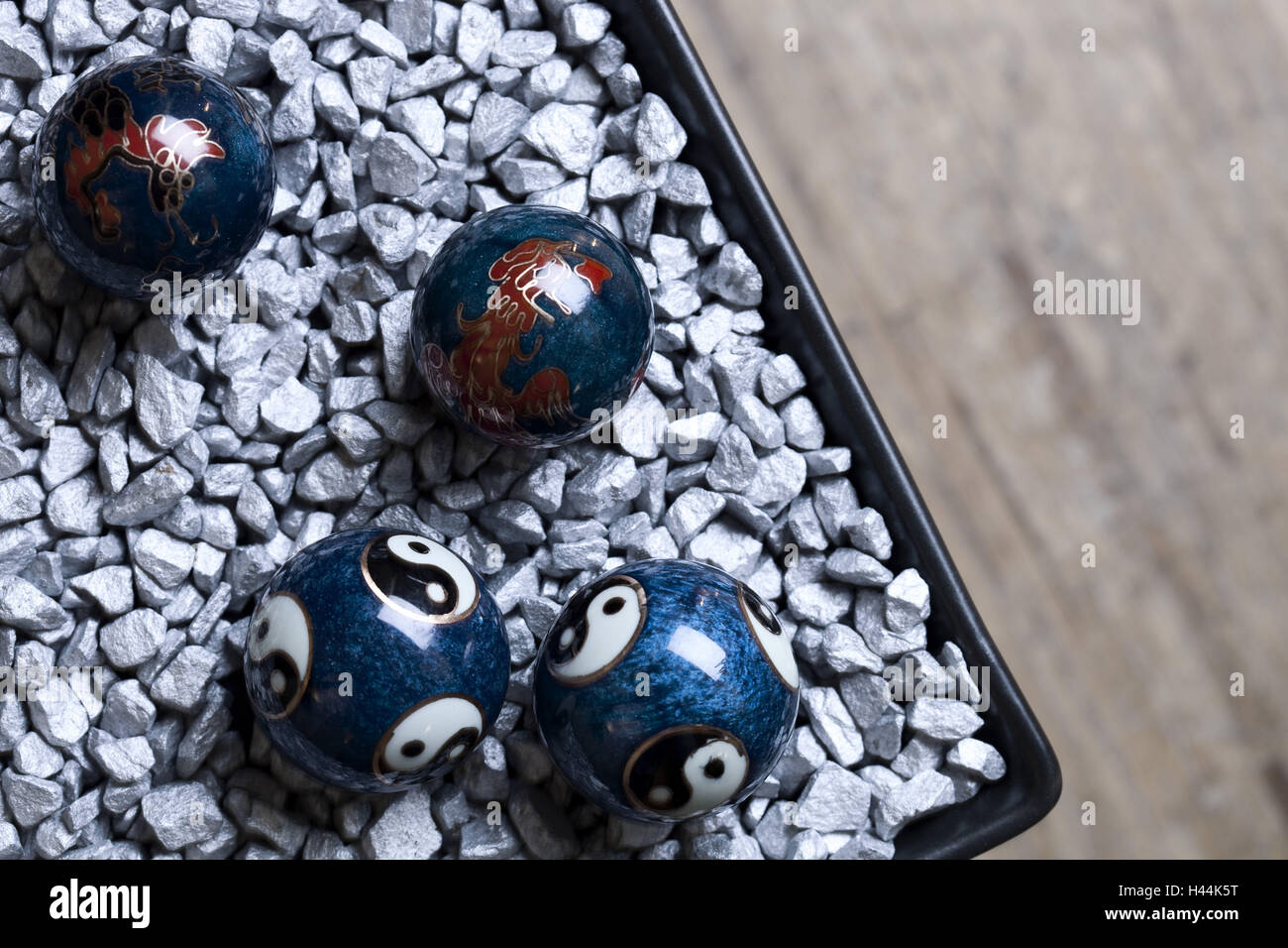 Yin yang ball hi-res stock photography and images - Alamy