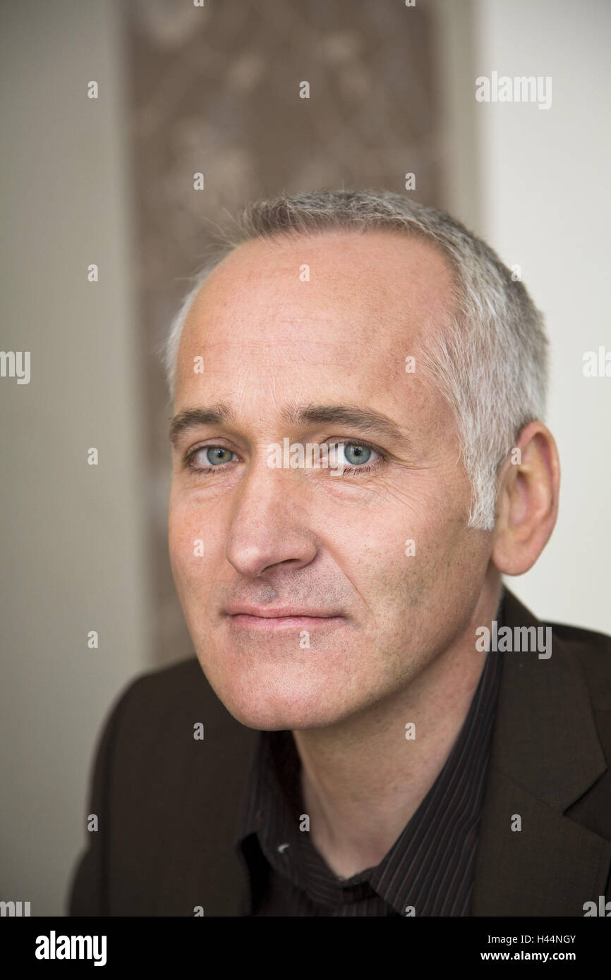 Middle old hi-res stock photography and images - Alamy