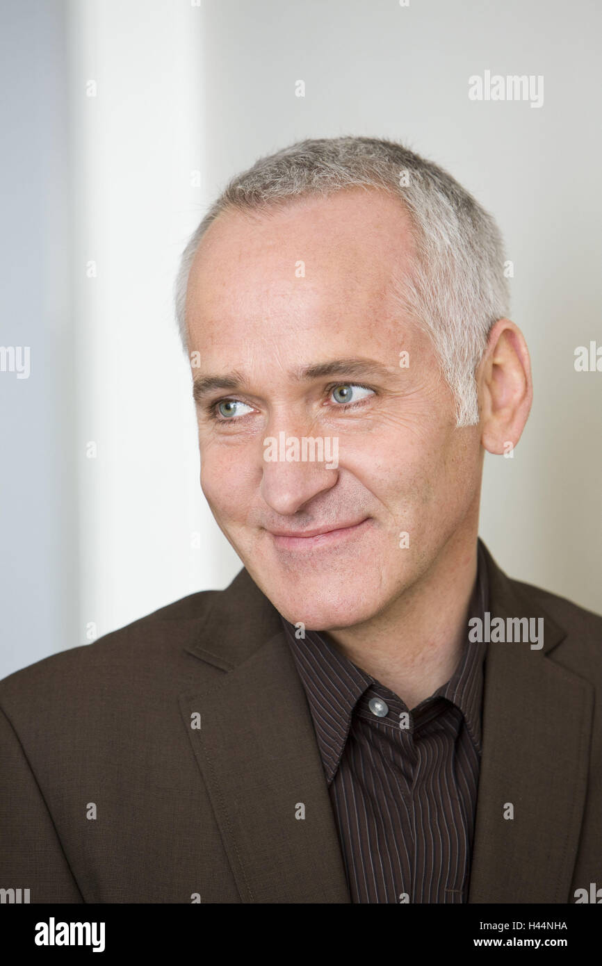 Man, middle old person, smile, portrait Stock Photo - Alamy