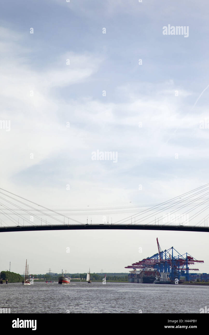 Germany, Hamburg, container port, loading engines, bridge Stock Photo ...