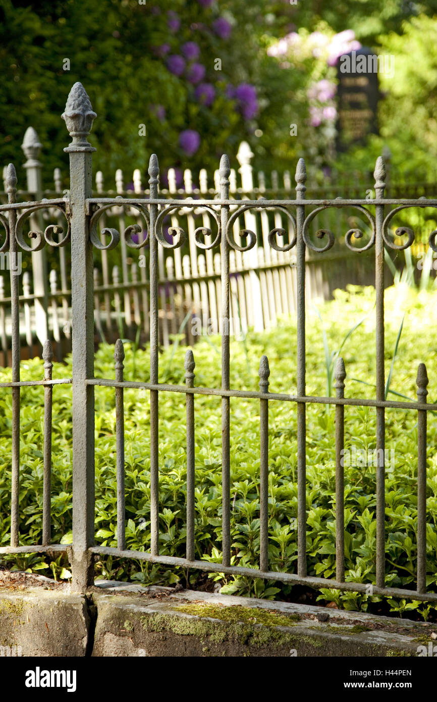 Cemetery, iron fence, detail Stock Photo - Alamy
