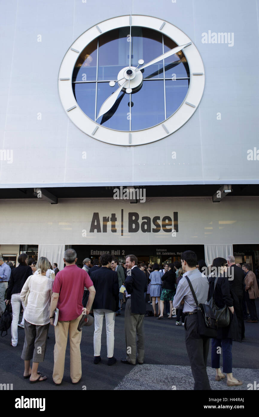 Switzerland, Basel, art exhibit, kind Basel, visitors, outside, town ...