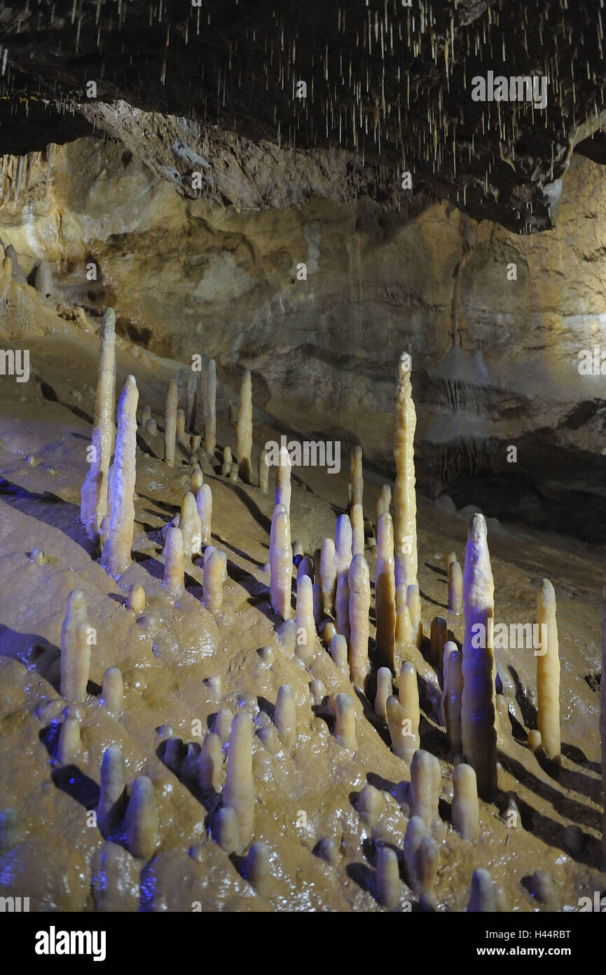 Devils cave pottenstein hi-res stock photography and images - Alamy