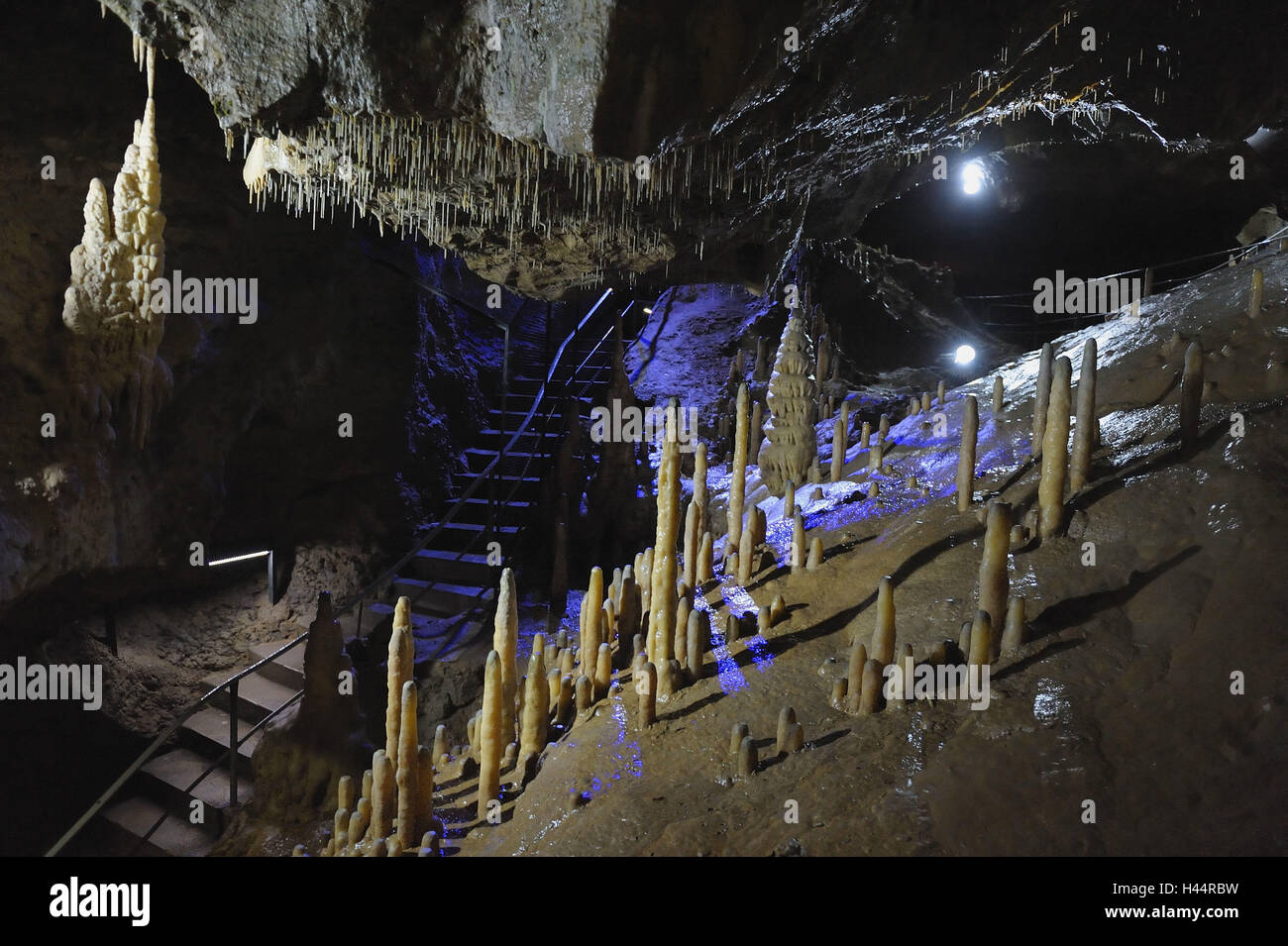 Germany, Bavaria, Frankish Switzerland, Pottenstein, devil's pit ...