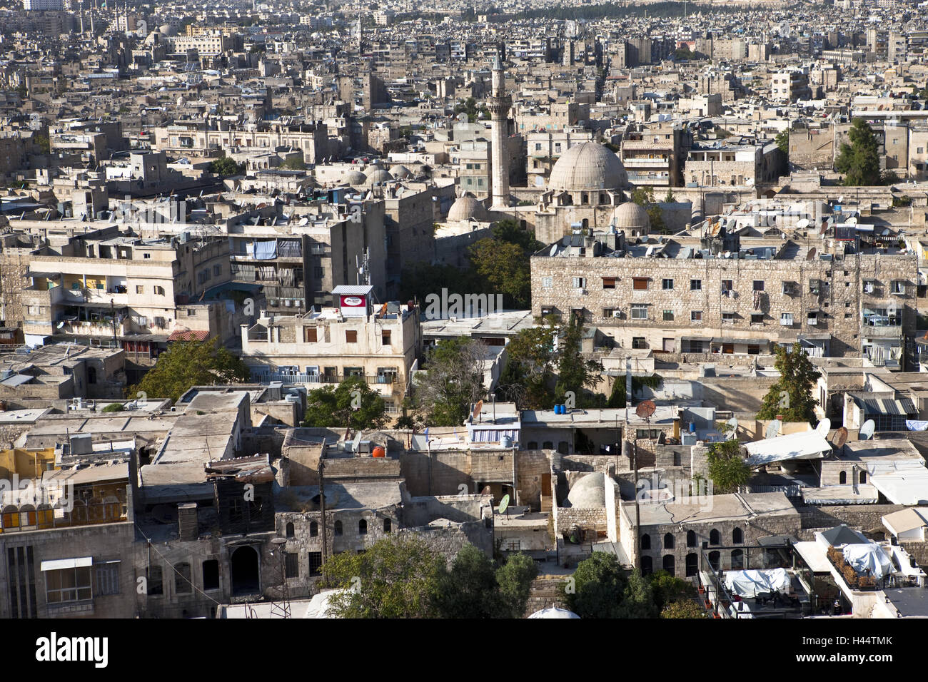Syria, Aleppo, town overview Stock Photo - Alamy