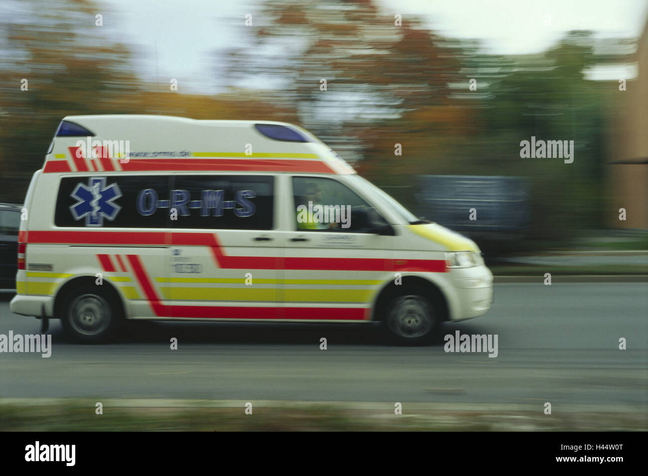 Street, rescue car, helped to pull, traffic, ambulance, rescue service ...