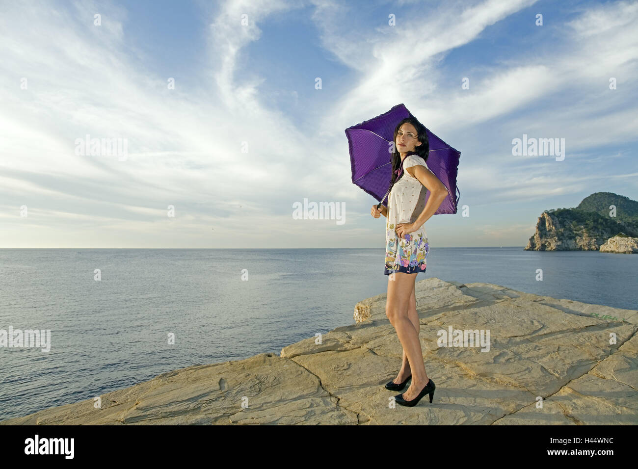 Woman, stand young, cliff, side view, pose, person, minidress ...