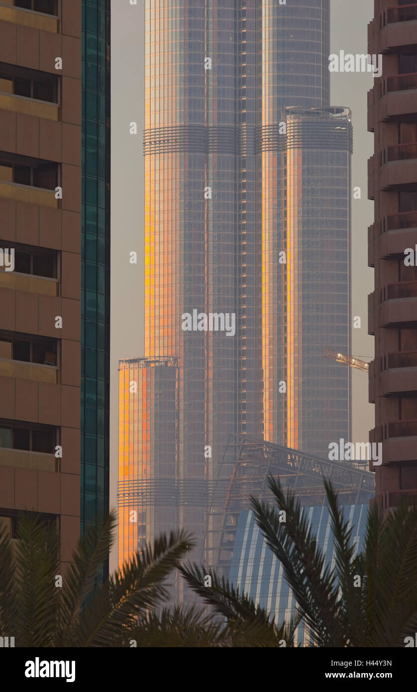 United Arab Emirates, Dubai, Burj Dubai, high rise facades, detail ...