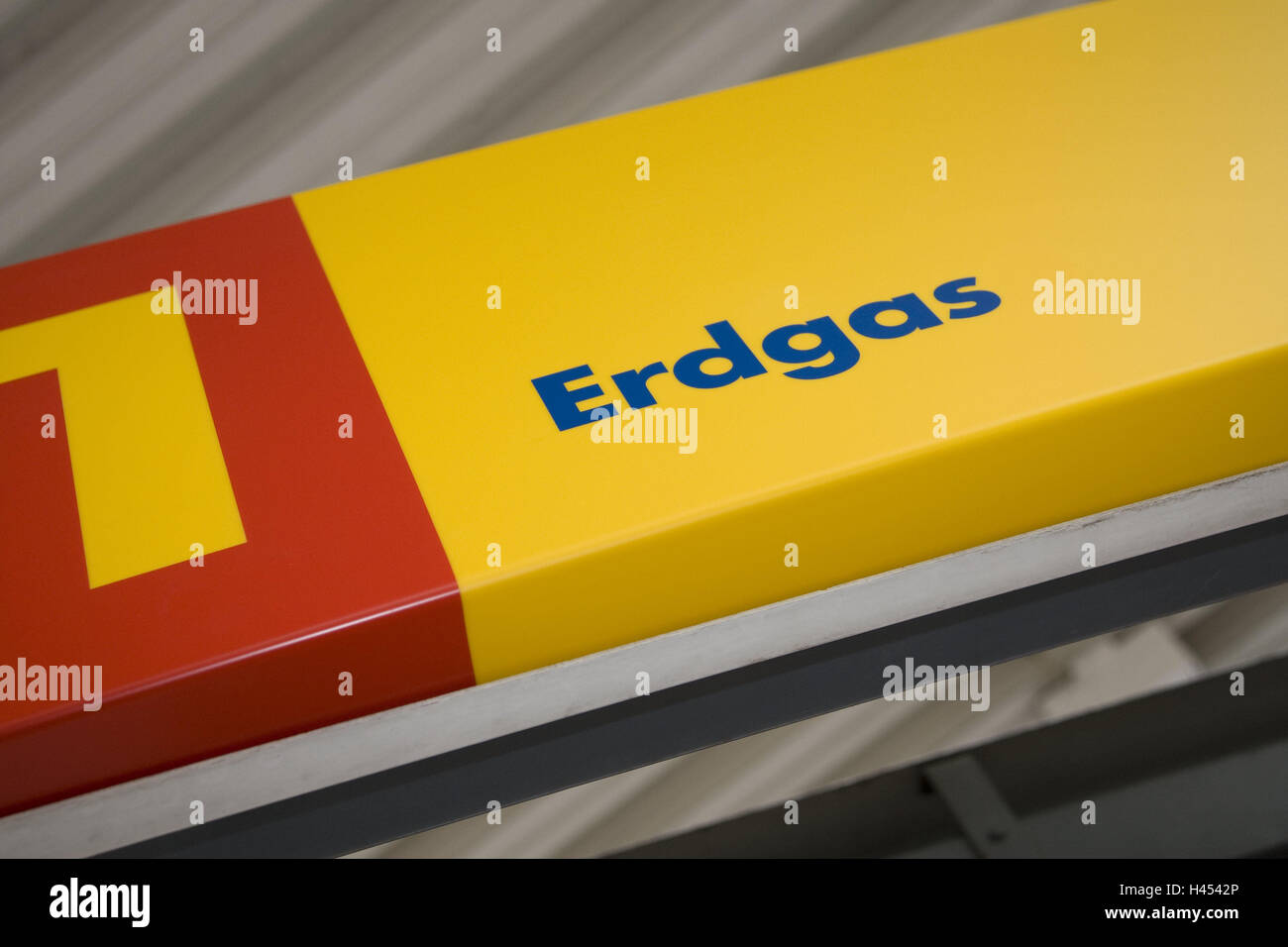 Filling station, natural gas, sign, natural gas filling station, shell ...