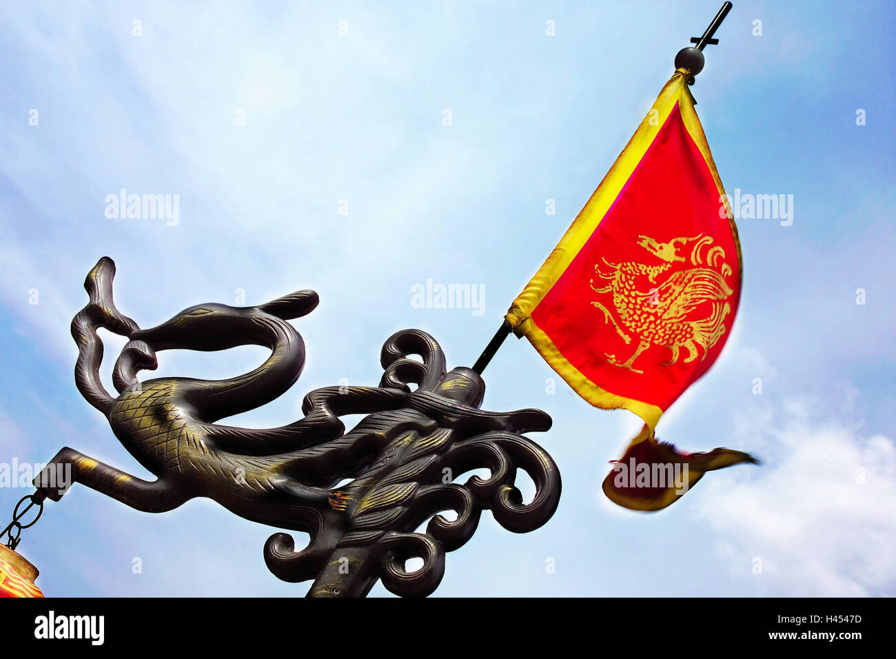 China, Shaanxi, Xian, city wall, lantern, detail, mounting, dragon ...
