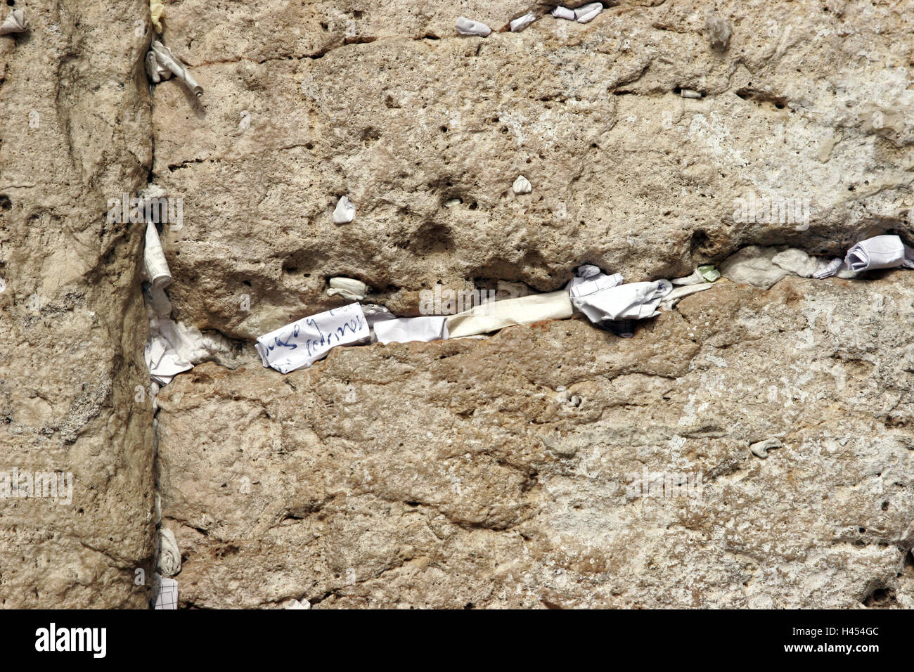 Israel, Jerusalem, the Wailing Wall, scratches, prayer slips of paper ...