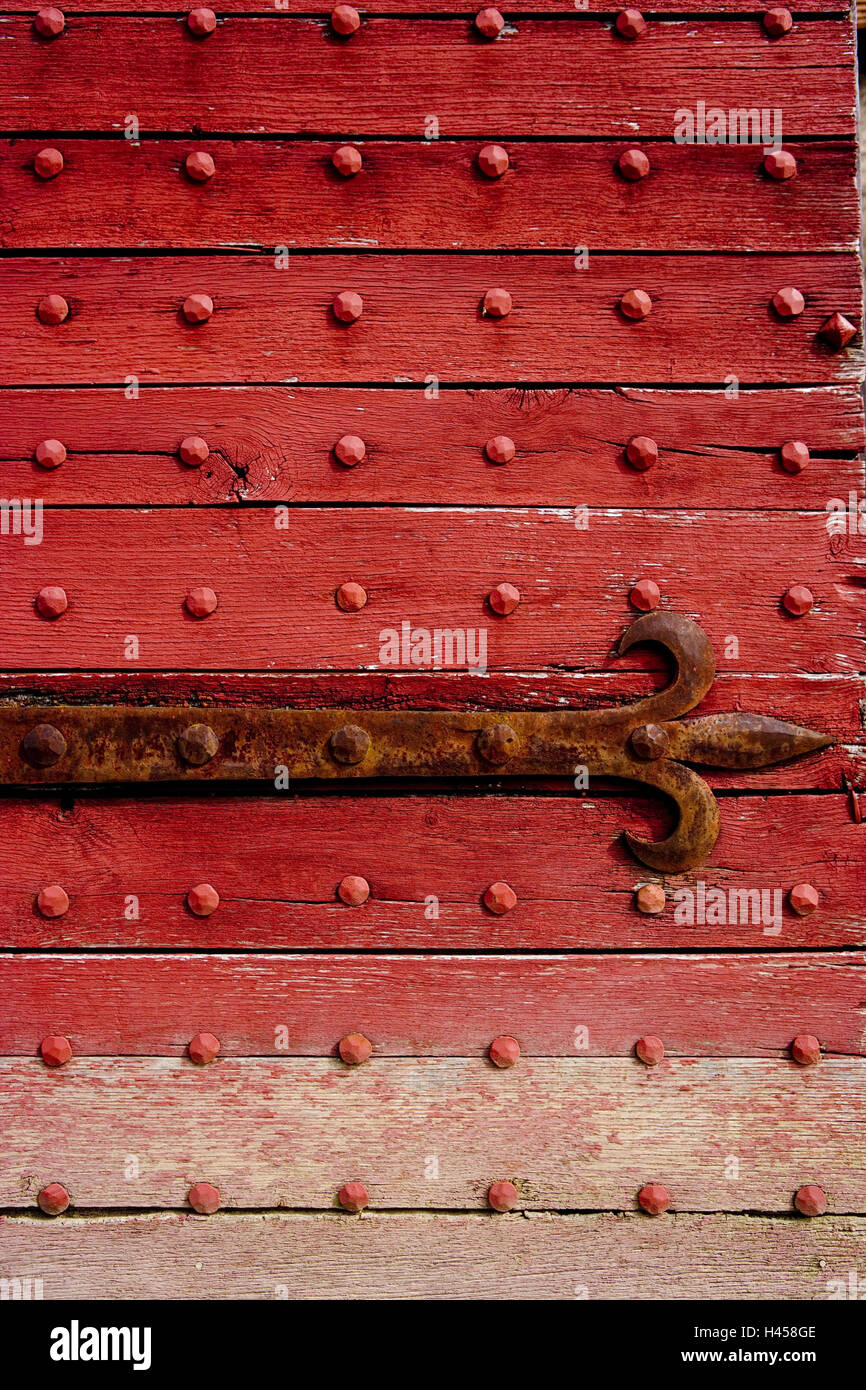 Red castle gate hi-res stock photography and images - Alamy