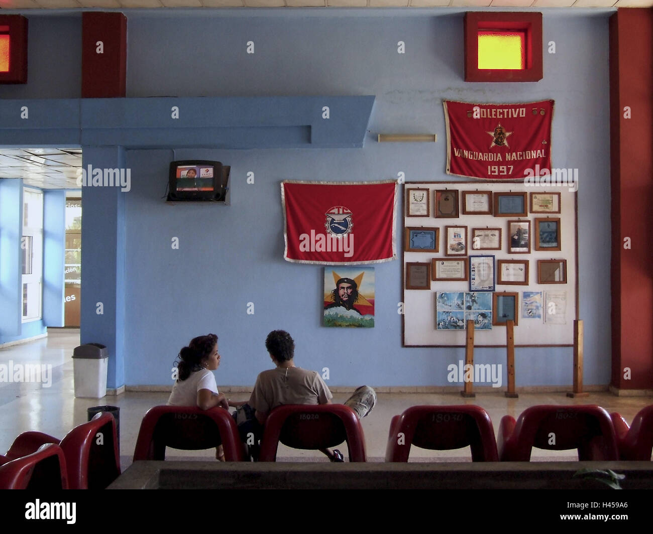 Waiting room, bus terminal, Varadero, Cuba, holiday destination ...