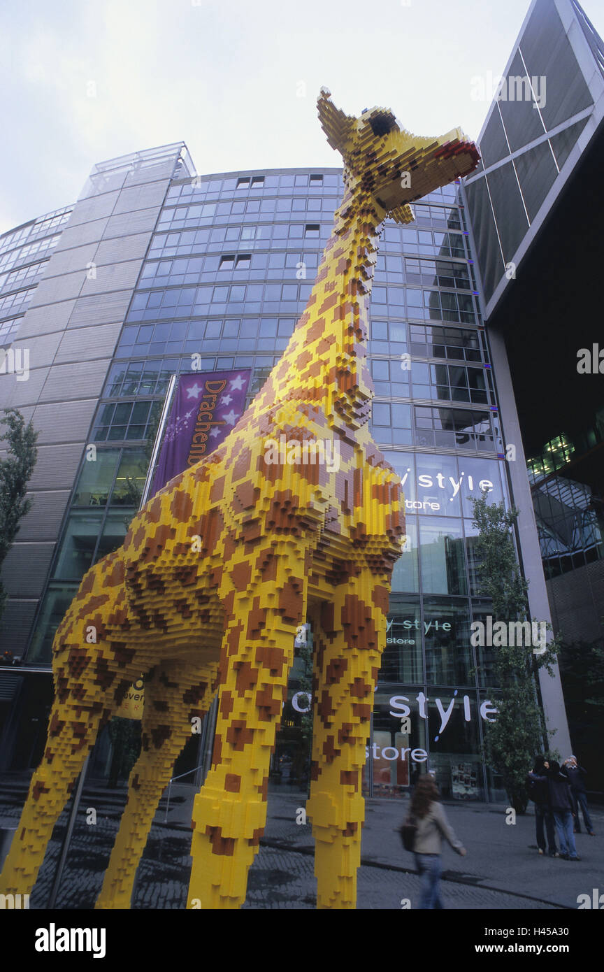 Germany, Berlin, Potsdam space, Sony centre, sculpture, giraffe, no ...