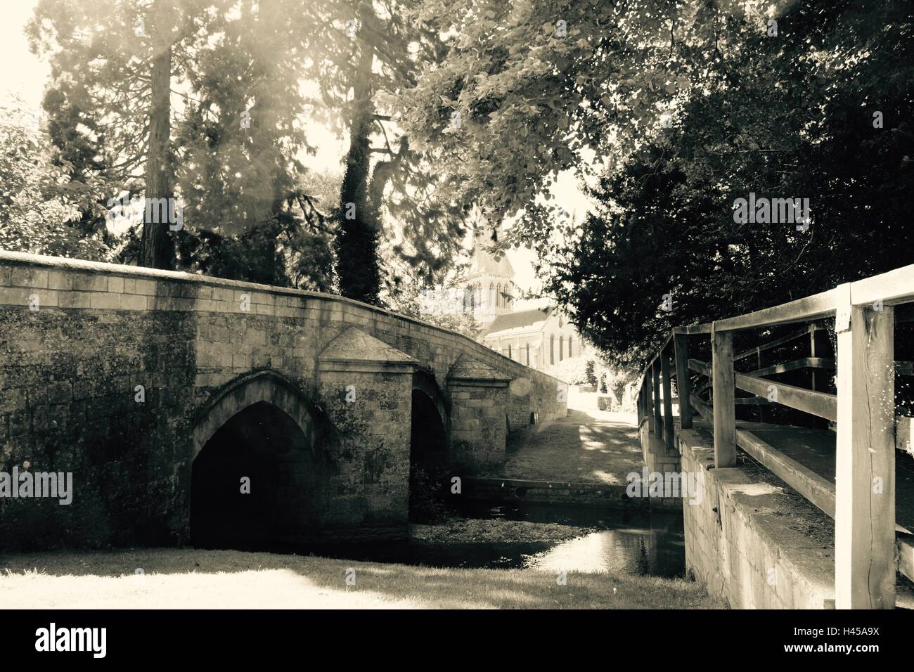 Ketton village hi-res stock photography and images - Alamy