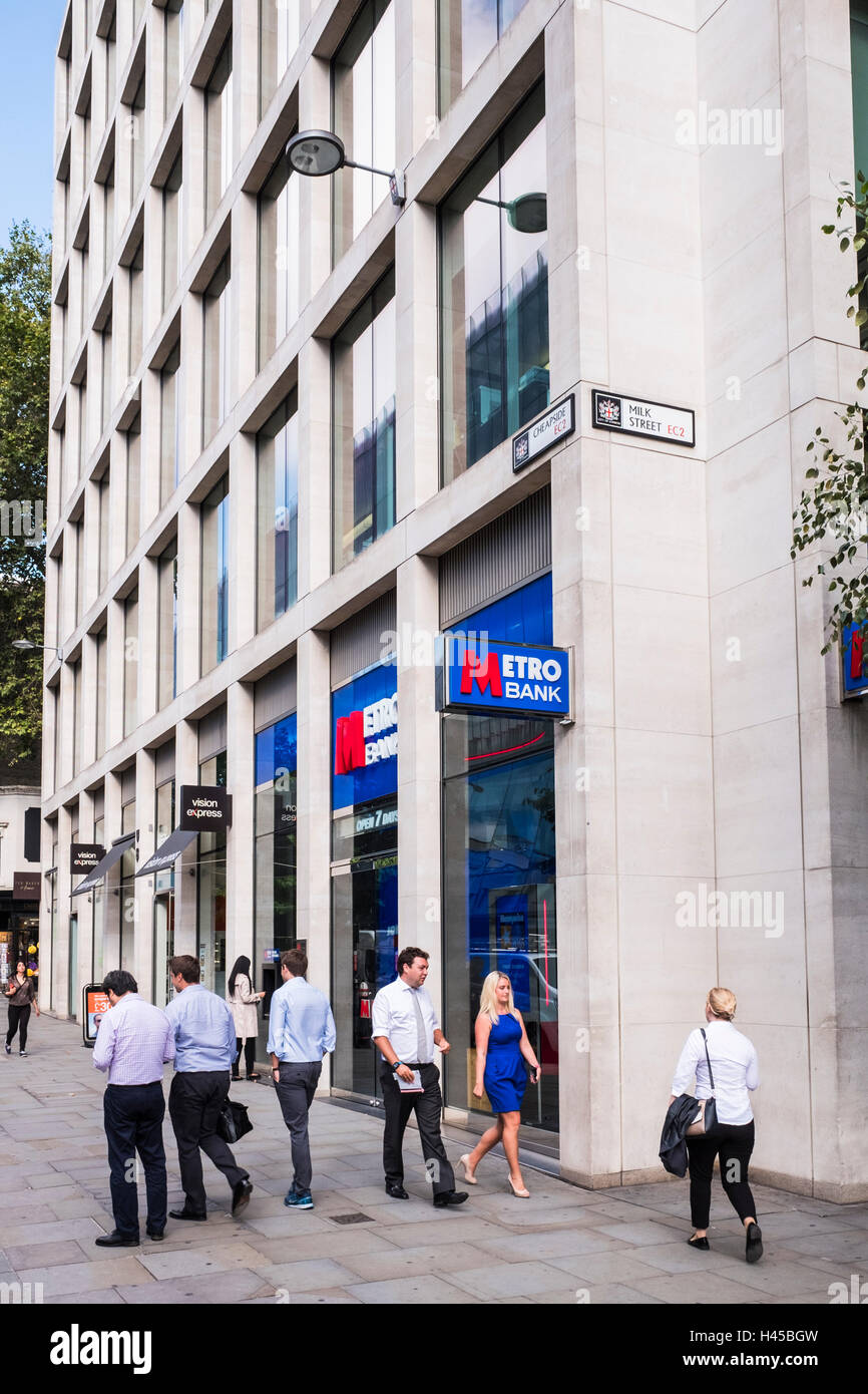 Metro Bank, Cheapside, London, England, U.K Stock Photo - Alamy