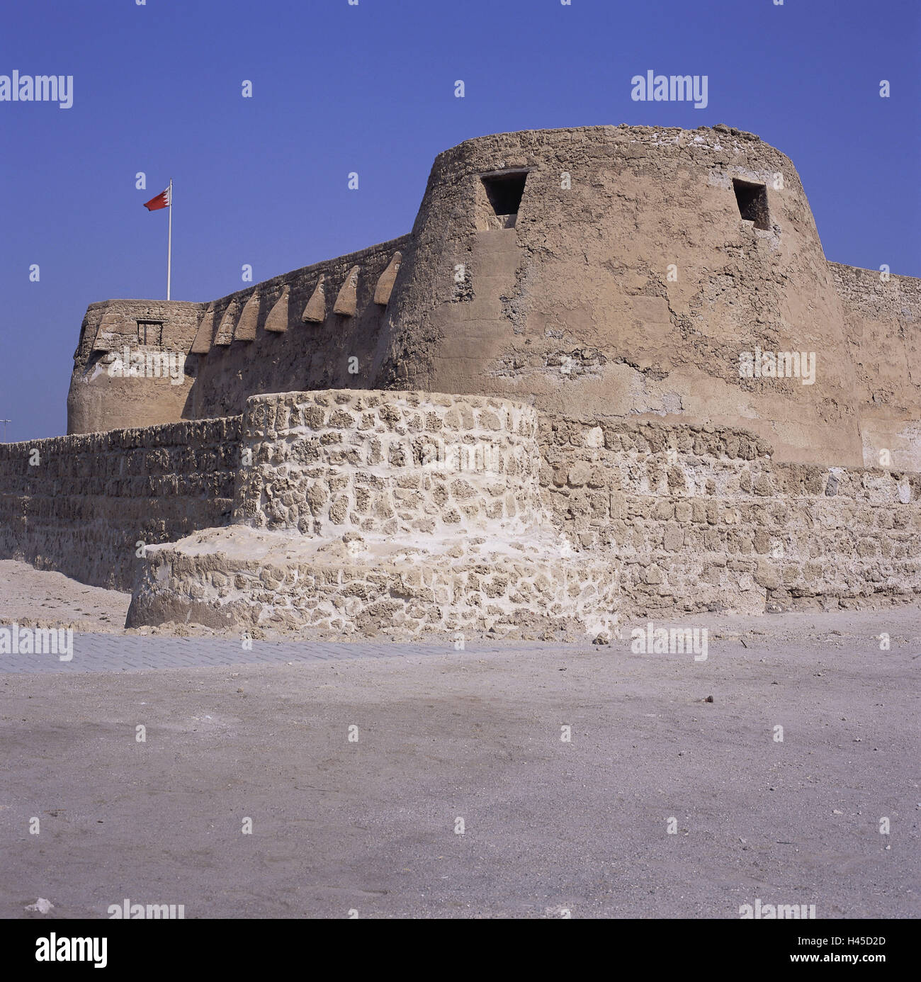 Bahrain island muharraq fortress qalaat hi-res stock photography and ...