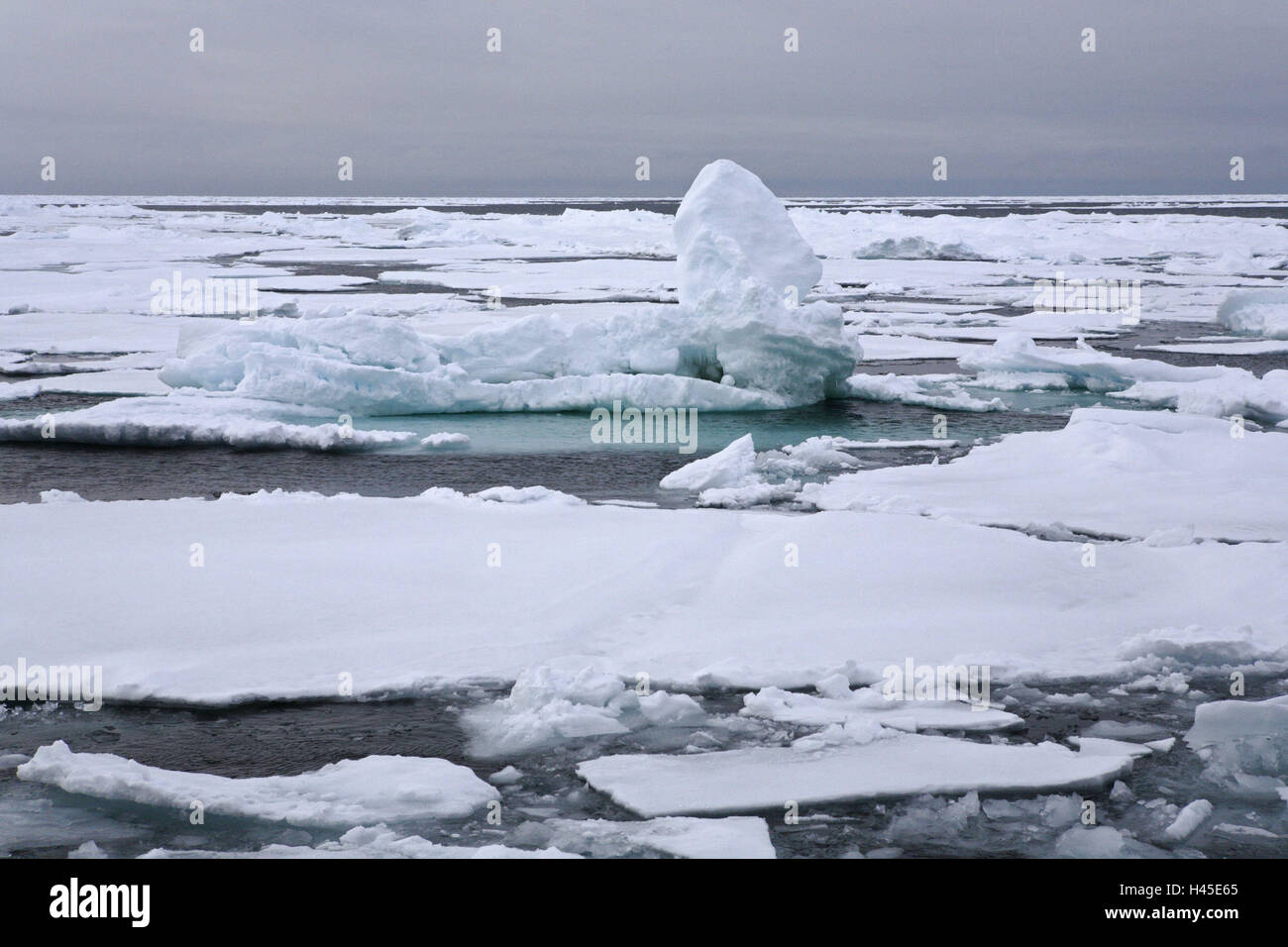 Arctic ocean, pack ice, for editorial use only, expedition, Alfred ...