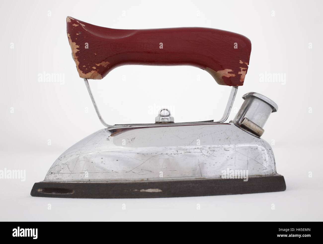 Antique irons hi-res stock photography and images - Alamy