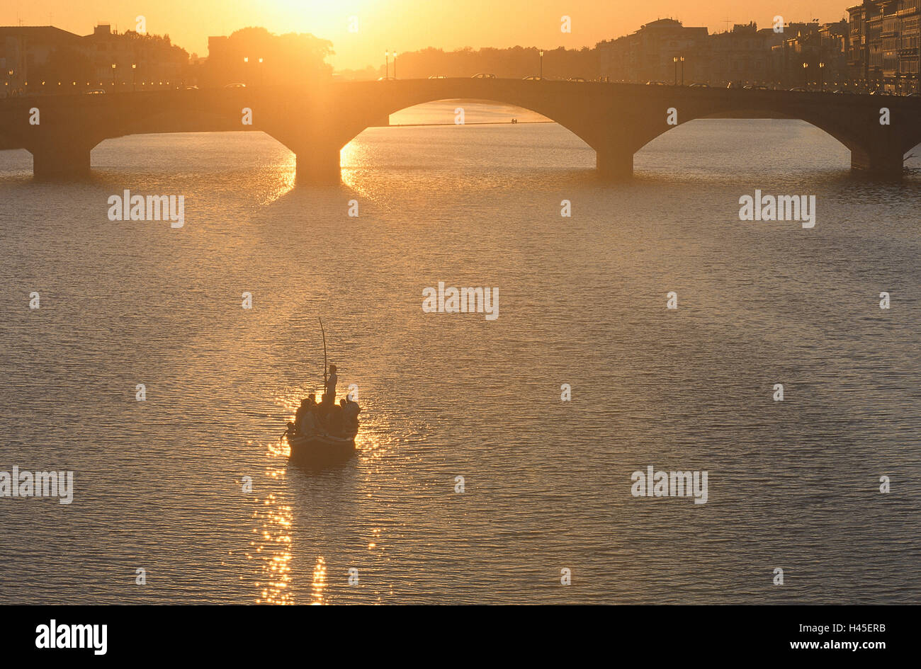 Arched lintel bridge hi-res stock photography and images - Alamy
