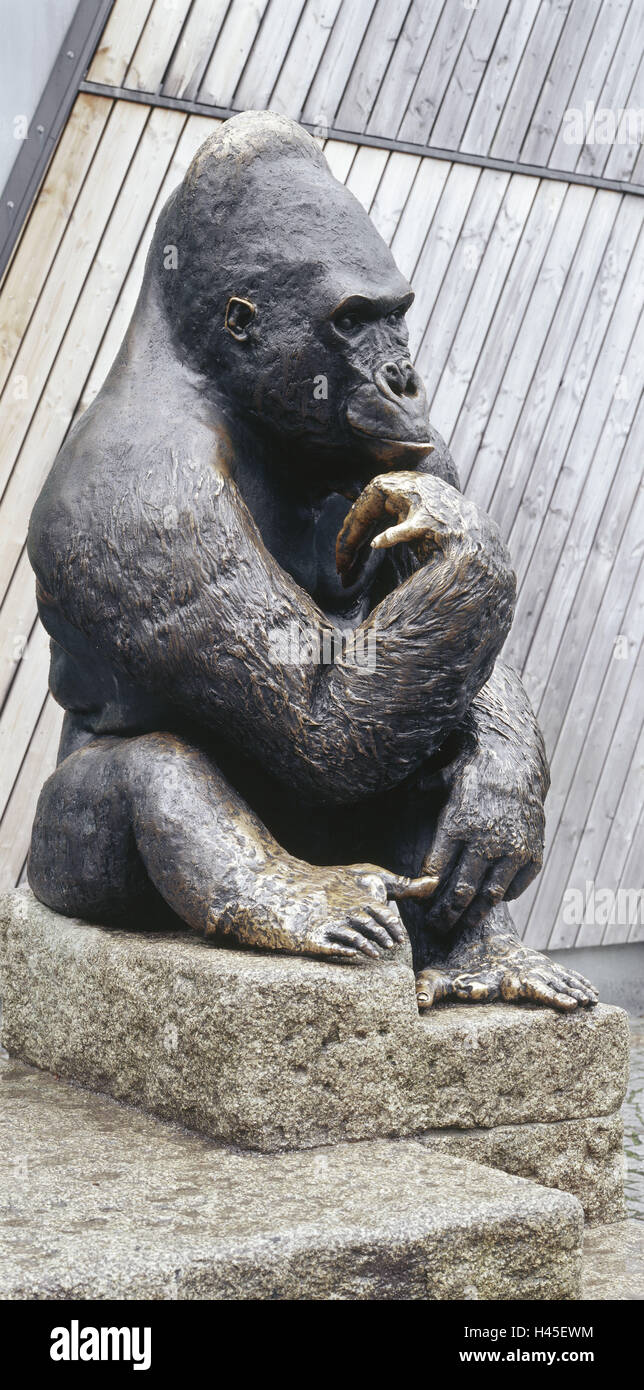 Animal Statue At Zoo High Resolution Stock Photography and Images - Alamy