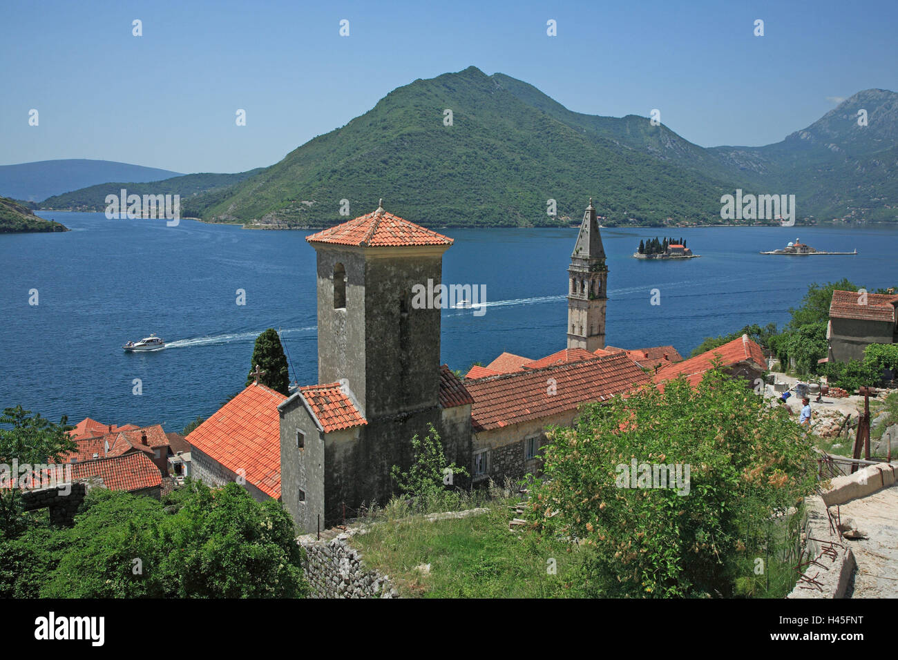 Montenegro, bay Kotor, Perast, islands, St. Georg, Gospa od Skrpjela ...