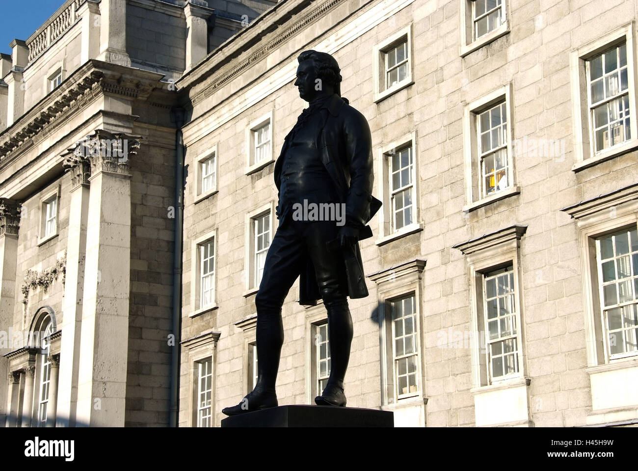 Trinity college statue hi-res stock photography and images - Alamy