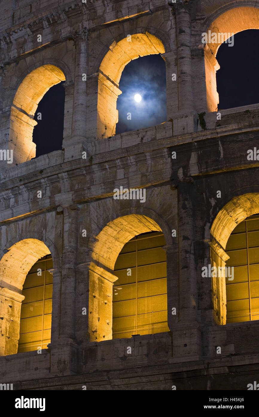 Italy, Rome, Colosseum, detail, lighting, moon Stock Photo - Alamy