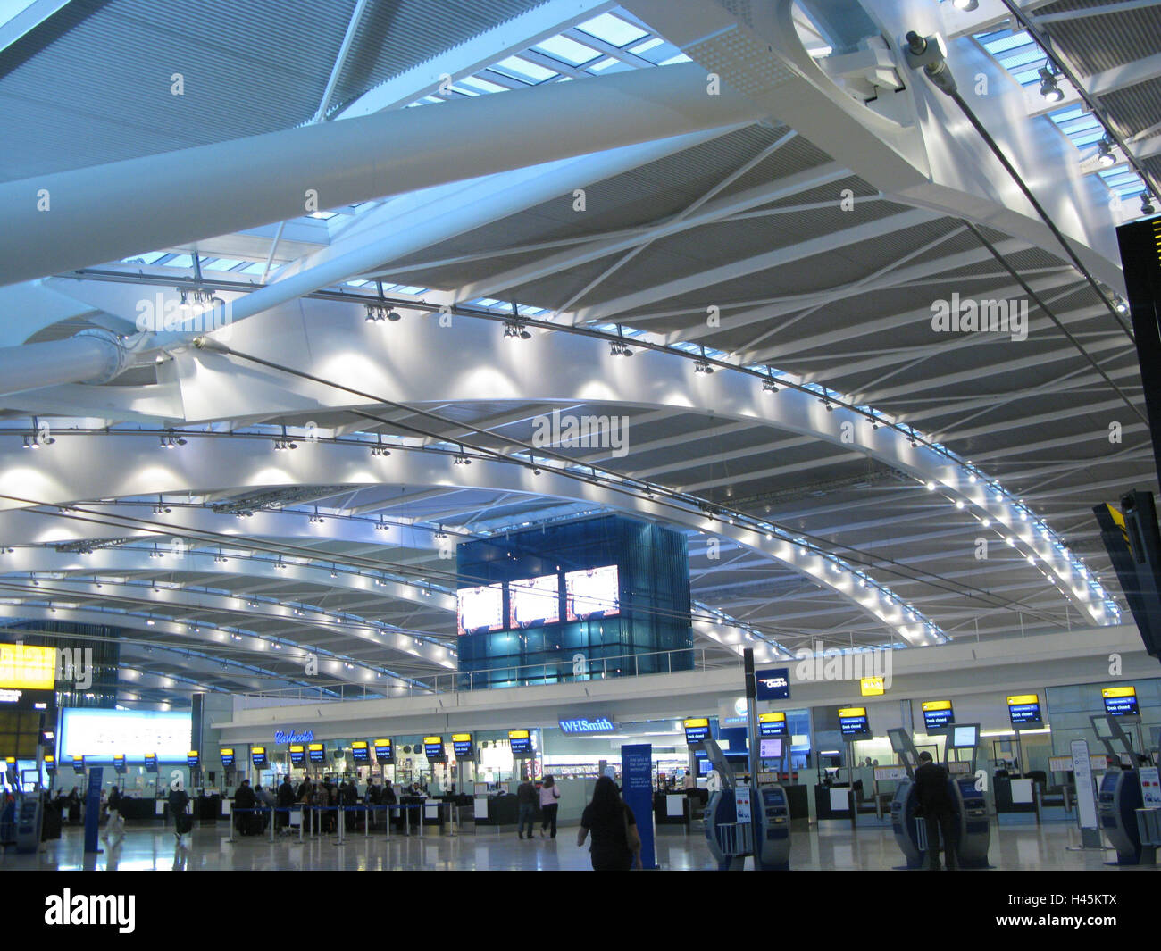 Great Britain, London, airport Heathrow, "terminal 5", inside, England ...