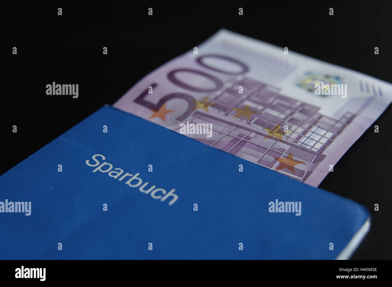 500 eurolight hi-res stock photography and images - Alamy