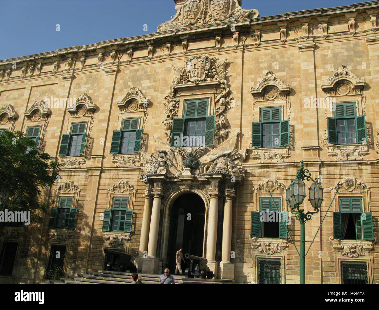 Castille palace hi-res stock photography and images - Alamy