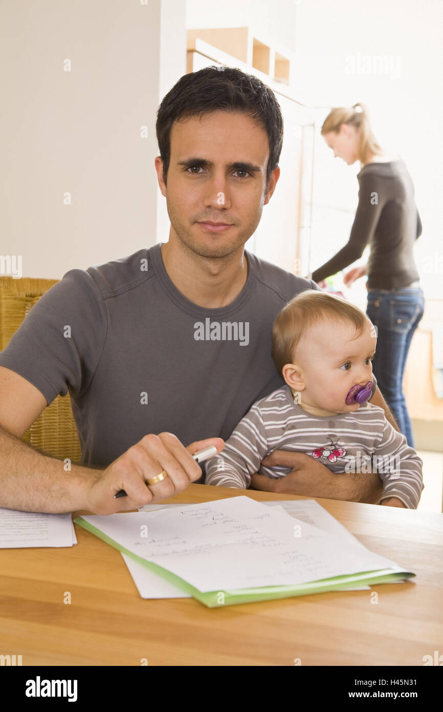 Labour sit hi-res stock photography and images - Alamy
