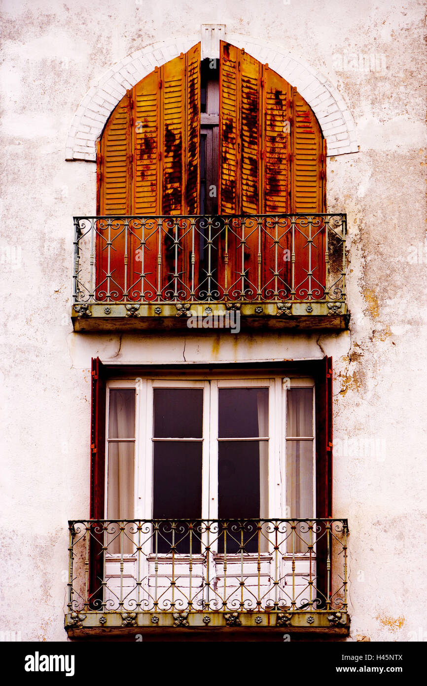 Old balcony railing hi-res stock photography and images - Alamy