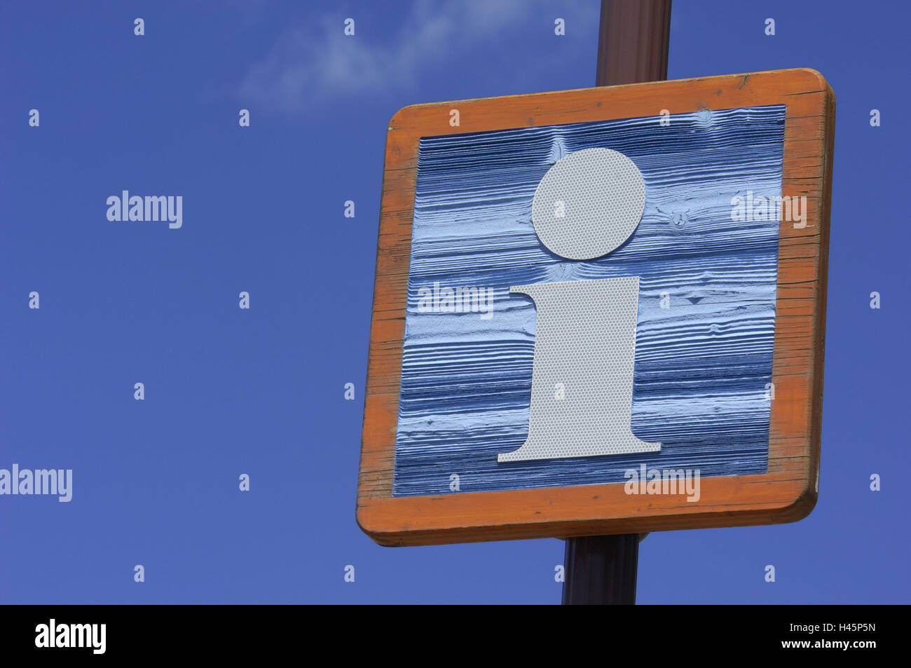 Information sign, wooden, outside Stock Photo - Alamy