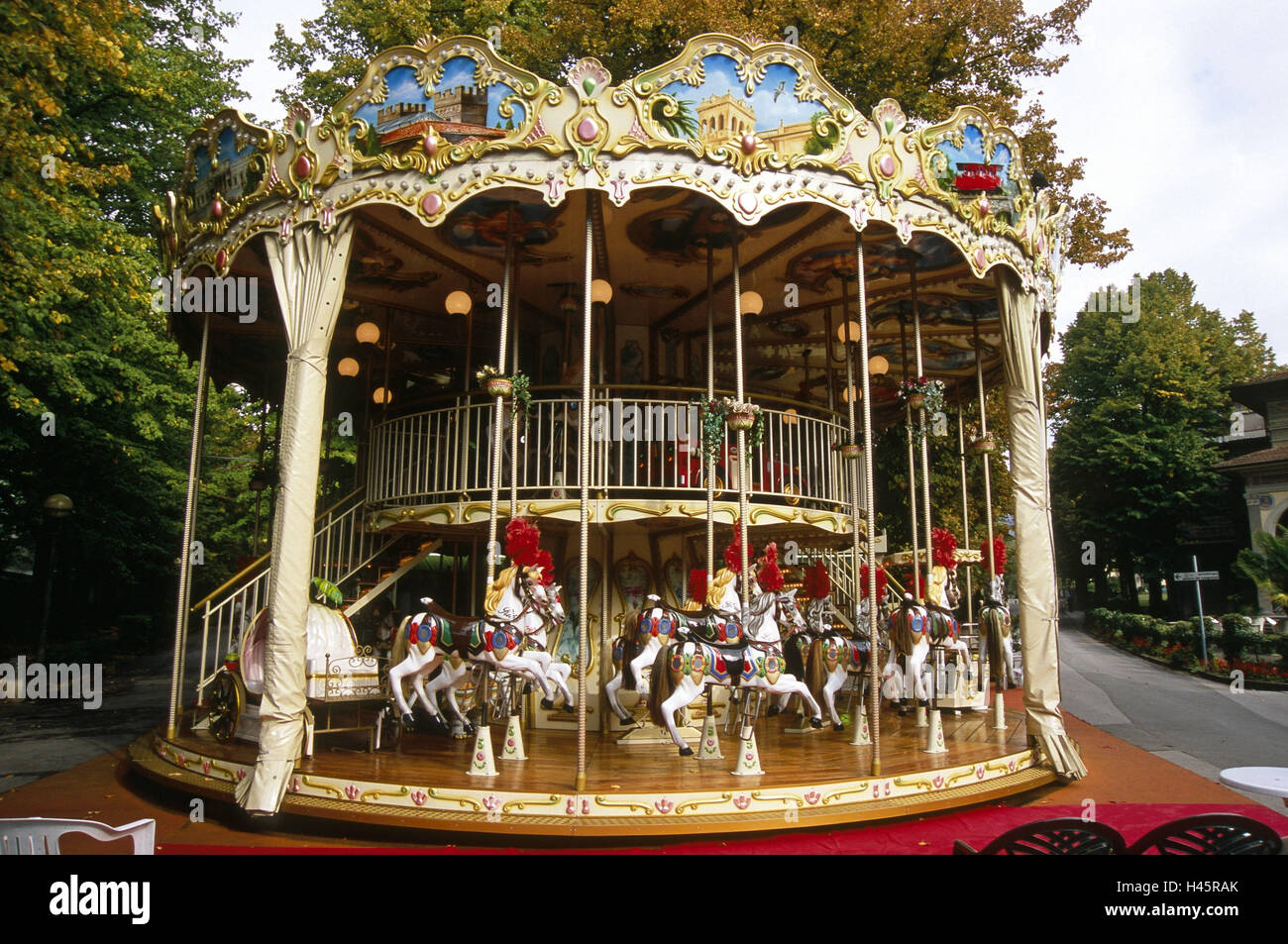 Carousel italy hi-res stock photography and images - Alamy