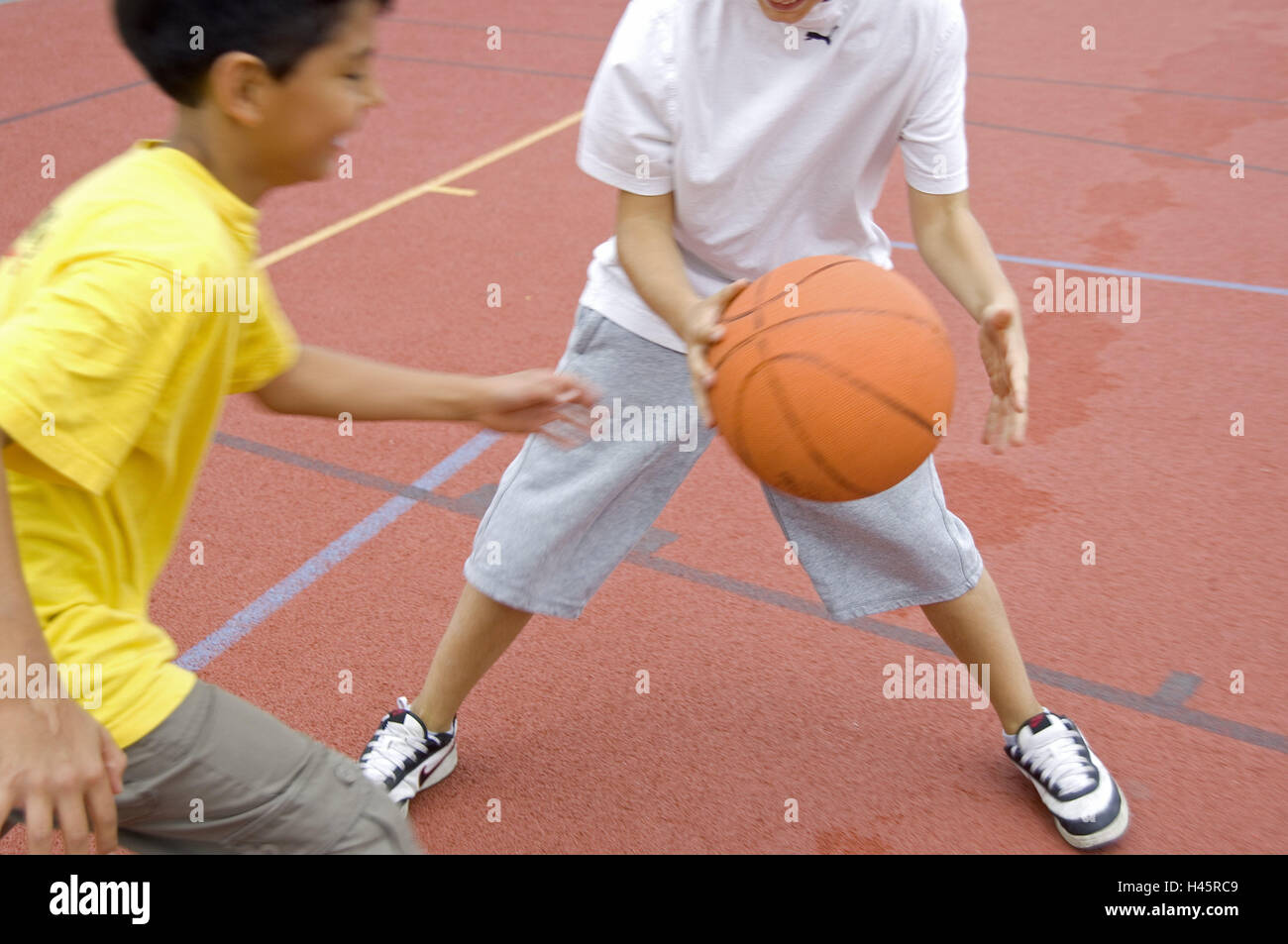 Boys, two, basketball, play, model released, people, children, sport ...