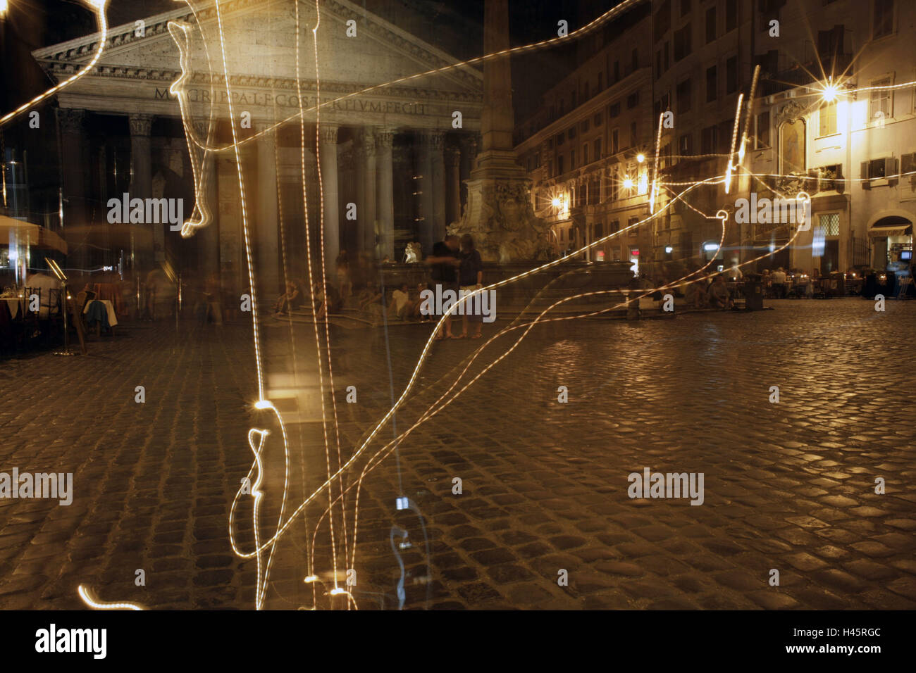 Italy, Rome, pantheon, Piazza della Rotonda, light tracks, blur ...