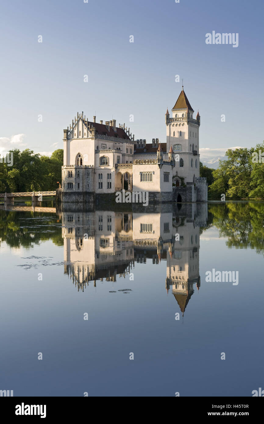 Austria, Salzburg, Anif Palace, moated castle, reflection Stock Photo ...