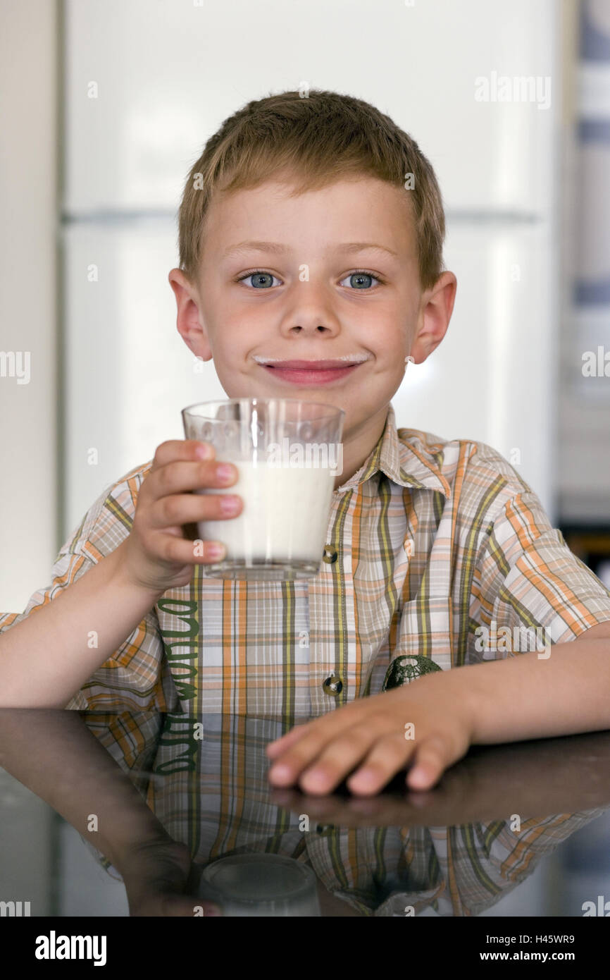 Milk beard hi-res stock photography and images - Alamy
