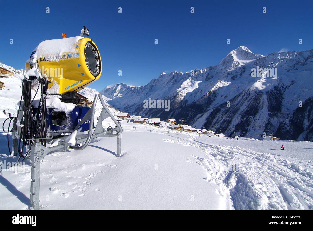Switzerland, Valais, Lötschental, Lauchernalp, runway, snow cannon ...