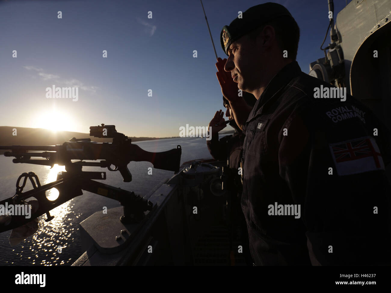 Hunt class mine countermeasures vessel hi-res stock photography and ...