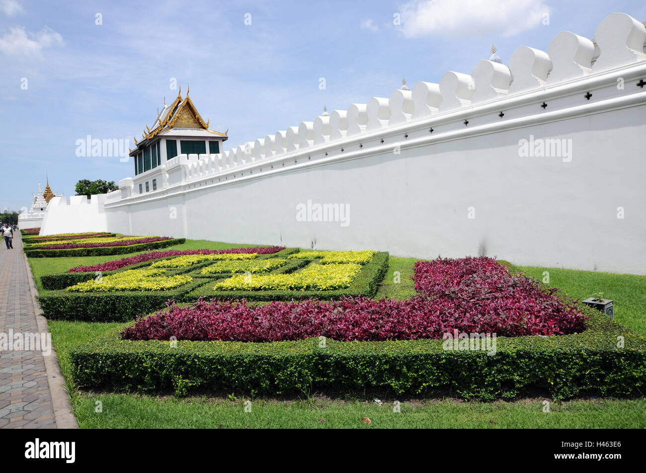 Thailand, Bangkok, big palace, defensive wall, flowers, temples, palace ...