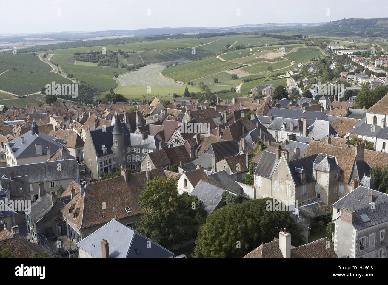 Sancerre town view vineyards hi-res stock photography and images - Alamy